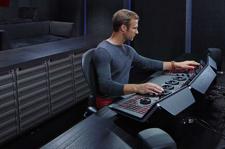 Color Grading Quick Tip: Keyframing In DaVinci Resolve