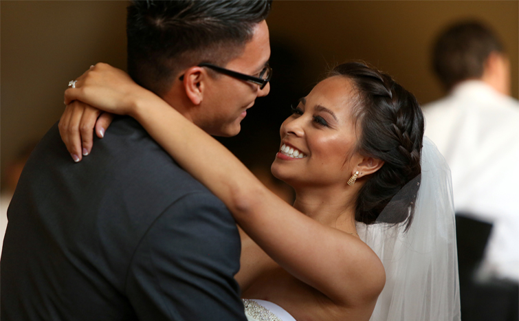 7 Tips for Shooting Awesome Wedding Video