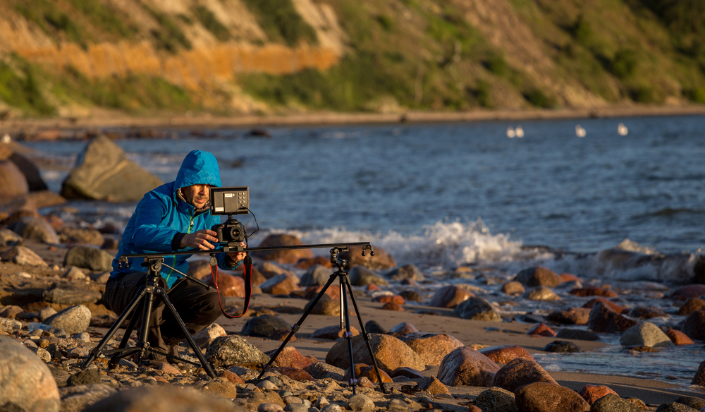 DSLR Slider Guide For Solo Shooters