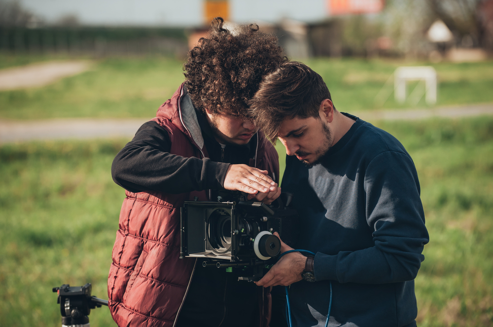 Understanding Zoom Lenses and How to Use Them Properly