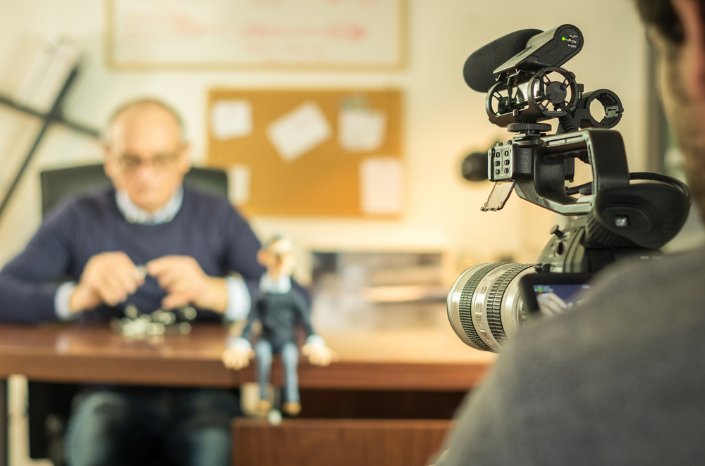 5 Ways to Transform Uninteresting Interview Locations