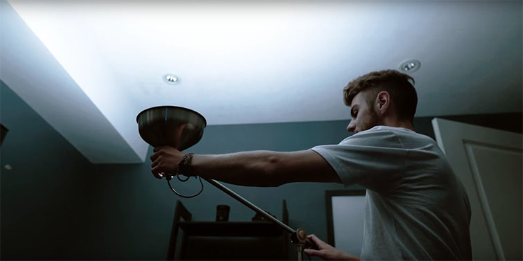 Free Practical Lighting Techniques for a Cinematic Look