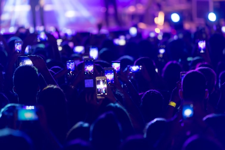 5 Options When Shooting Concert Footage for Musicians