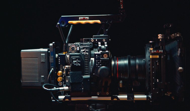 5 Reasons to Invest in a Dependable Camera Cage