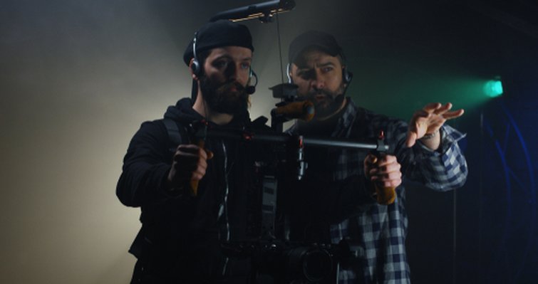 Establishing and Maintaining a Hierarchy on a Film or Video Set