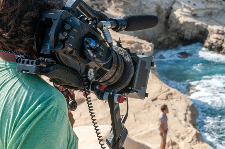 5 Principles of Documentary Filmmaking to Use on Your Next Film